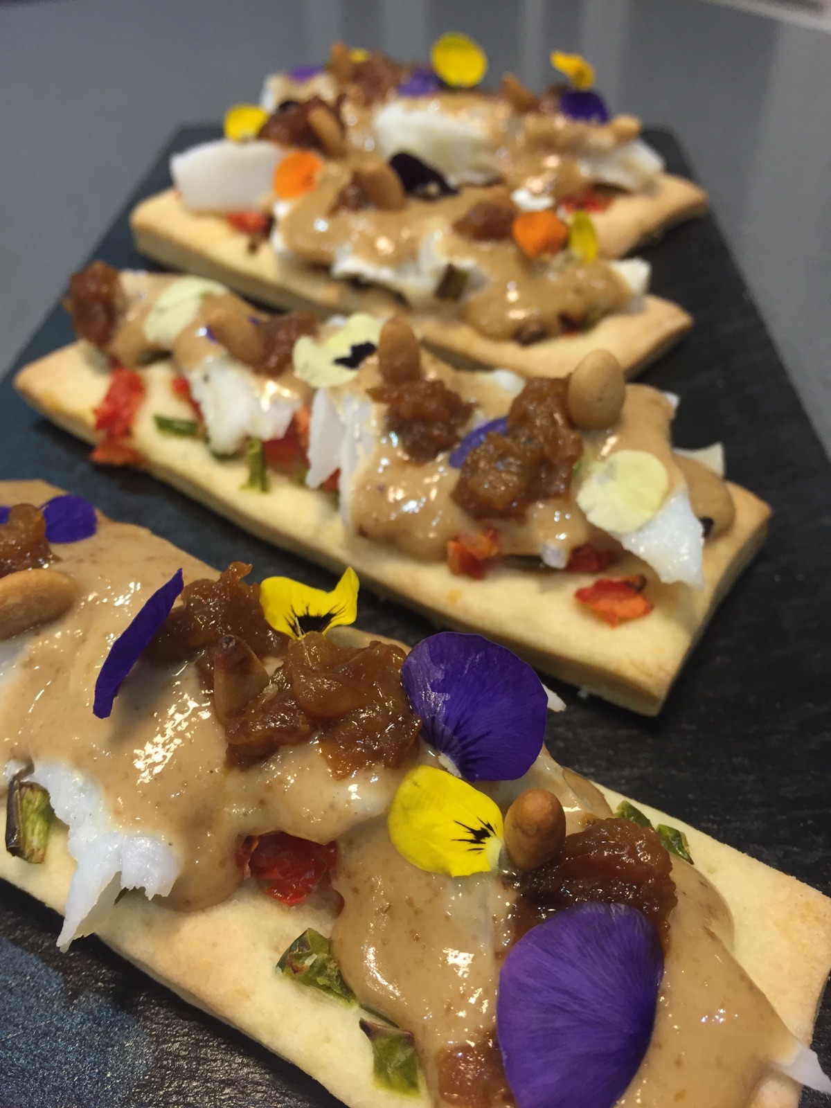 Cod and 'trampó' coca bread - Barcelona Cooking